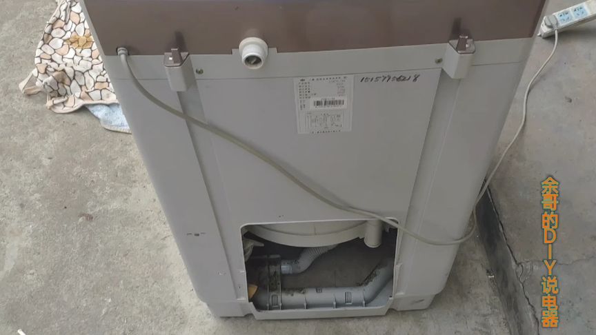 师傅讲解洗衣机离合器维修3