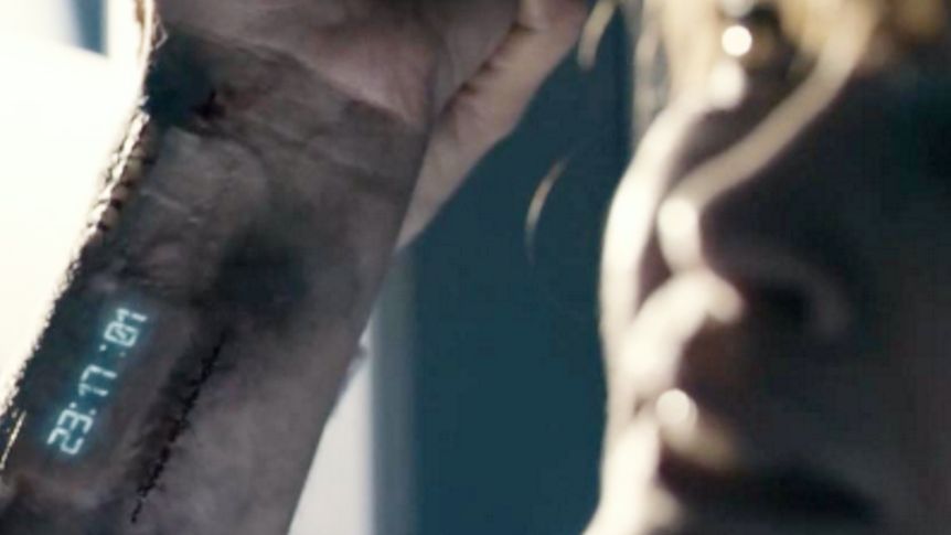 男子被告知剩下24小时活命不信,手臂出现倒计时