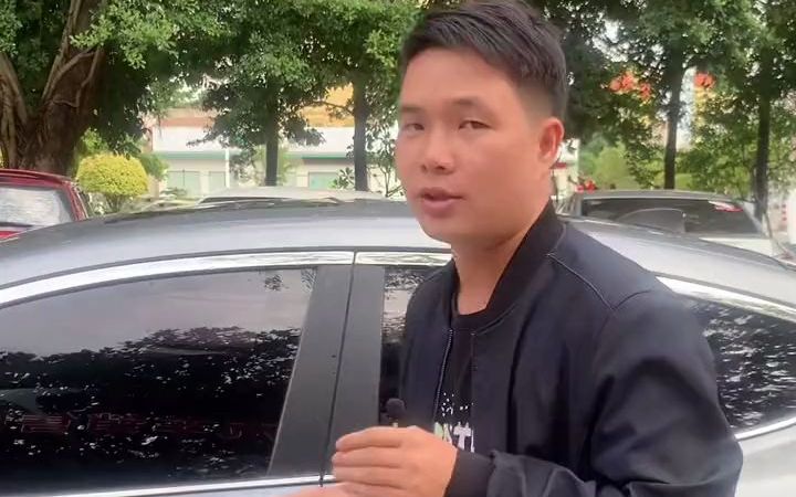 拿下13年上牌现代朗动,车况精品,配置丰富