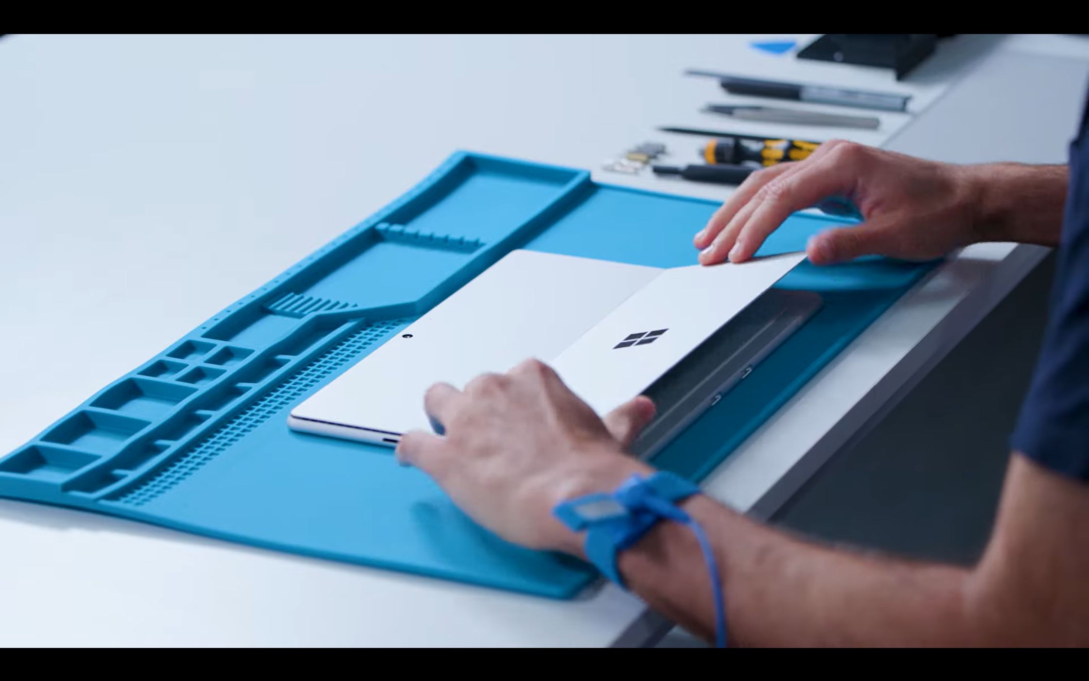 快收藏!Surface Pro 9商用版官方拆机维修指南