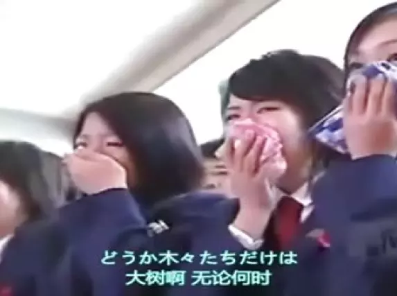 【喵呜字幕】献给毕业生 中岛美嘉突击母校,泪与笑筑起的毕业典礼
