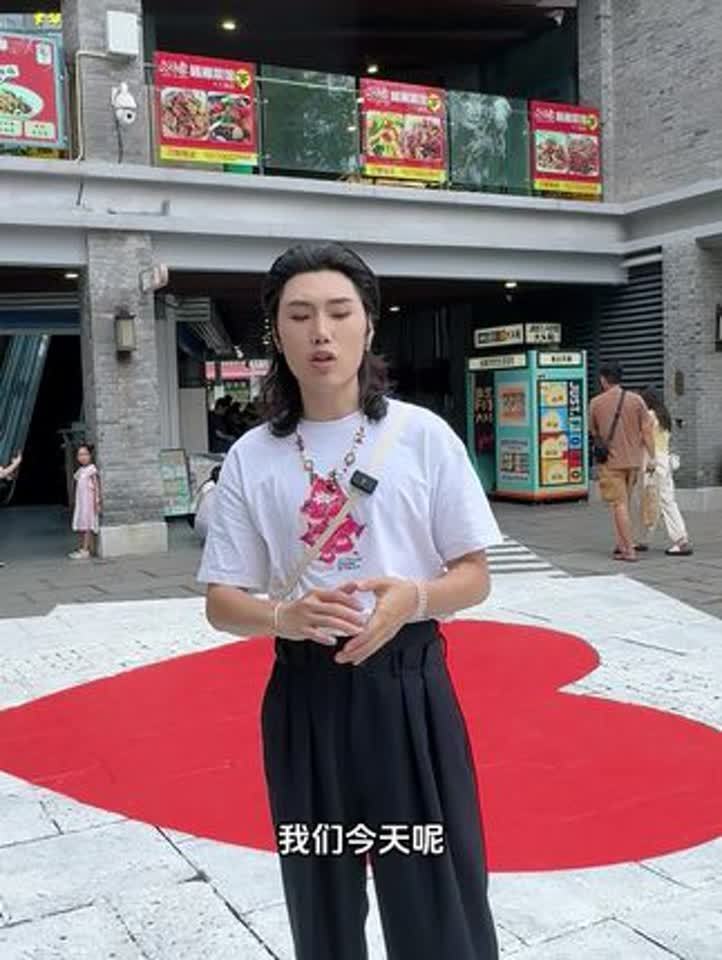 一个小巧思,让客人主动过来 #开店日常 #YOLO服装买手集合馆