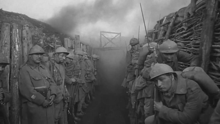 第一次世界大战:德军的炮火太猛,轰的法军连战壕都出不去