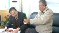 大爷没介绍信不让进,哨兵以为他吹牛,书记:他是我的师傅