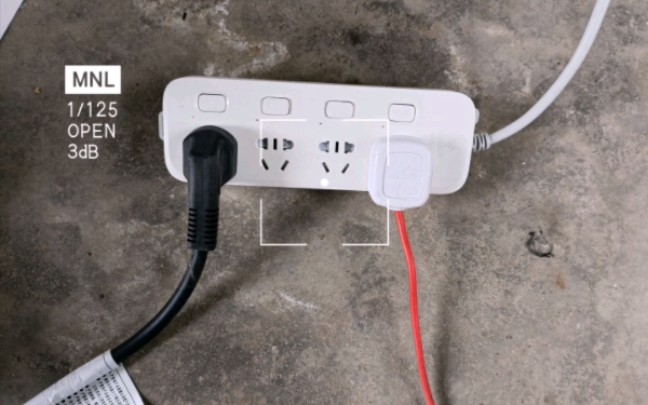 分享一种比亚迪新能源汽车便携式充电桩的接地方式。