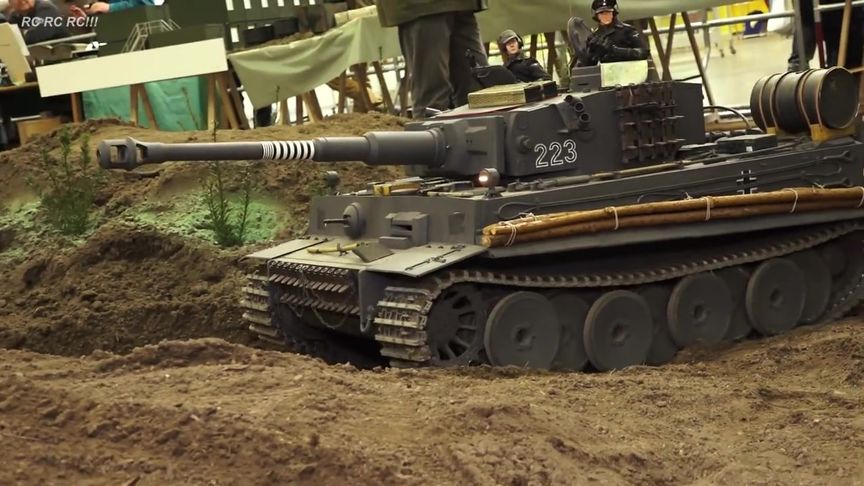 坦克世界乐高模型-150kg的虎式重型坦克在行动