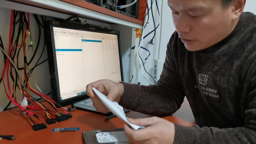 希捷500G机械硬盘打不开不认盘是什么问题能不能恢复数据