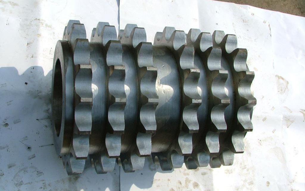 滚子链的基本参数你了解吗?它在选择材料时要注意什么?