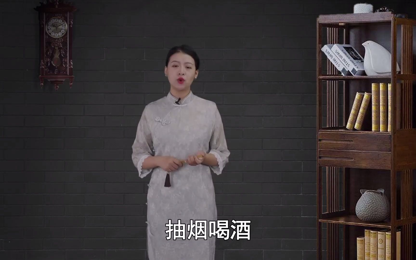 林徽因:民国白月光抽烟酗酒,一生与三个男人的情缘,死前仍怀念