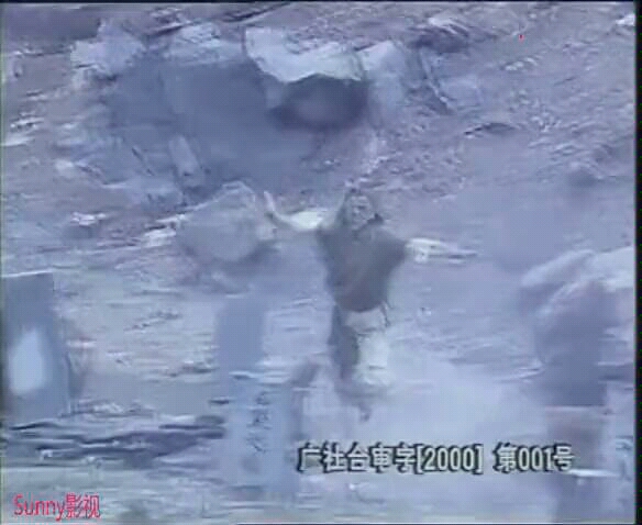 绝代双骄林志颖版主题曲~快乐至上