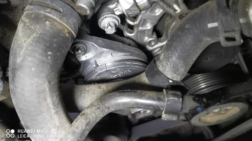 加班换个小皮带#汽车保养与维修