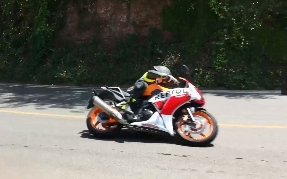 屋君测评 本田CBR300R,被忽视的入门好车