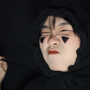 哦豁在 