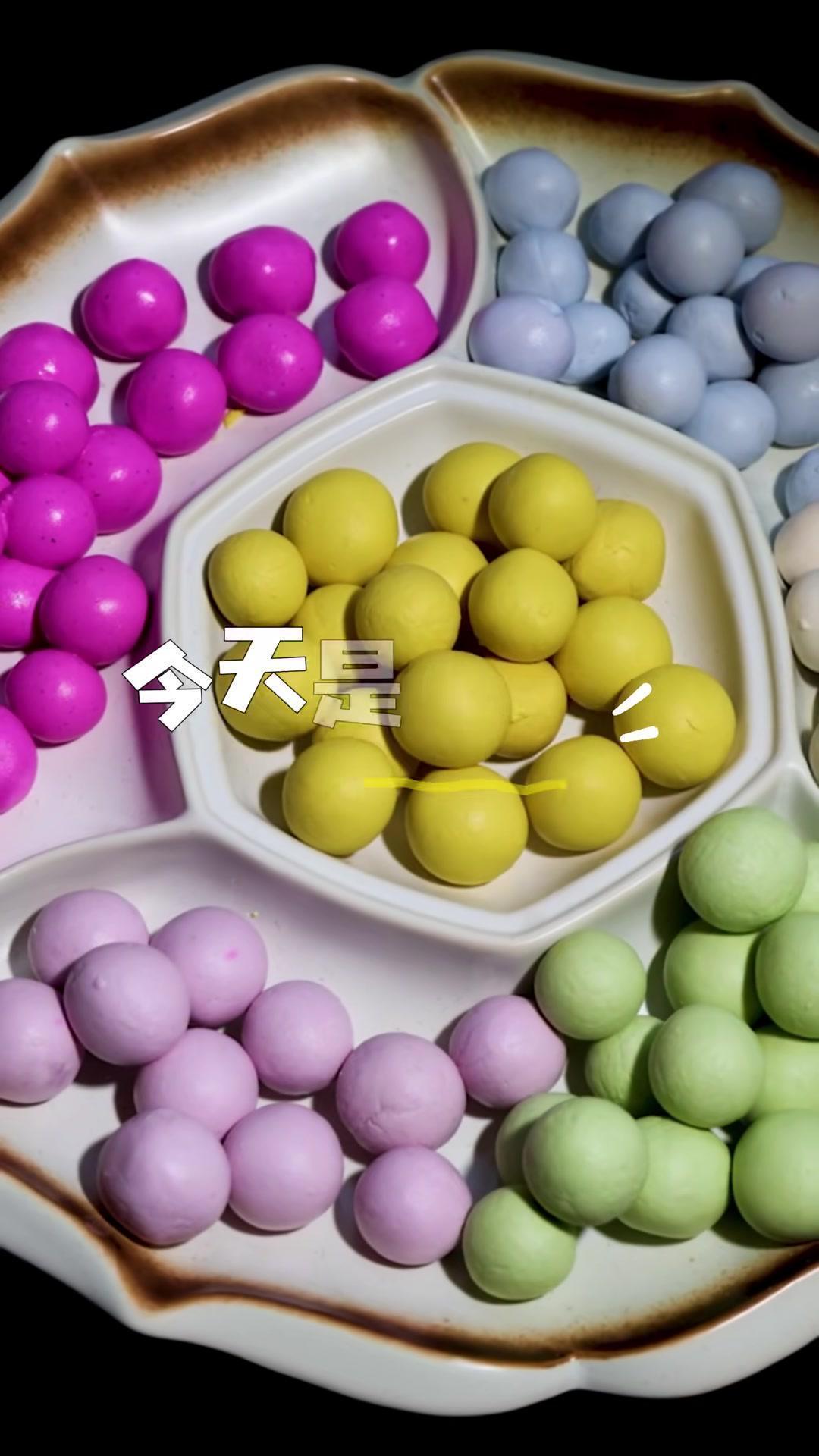 今日冬至|红小牛请你吃七彩汤圆编辑:张雯屏边融媒体中心记者:李伟建...