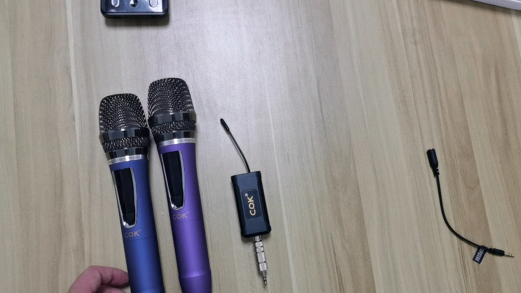 cok无线麦克风对频方法