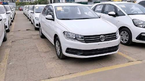 桑塔纳自动挡新车到货!仅6万多起,省油耐用代步神器