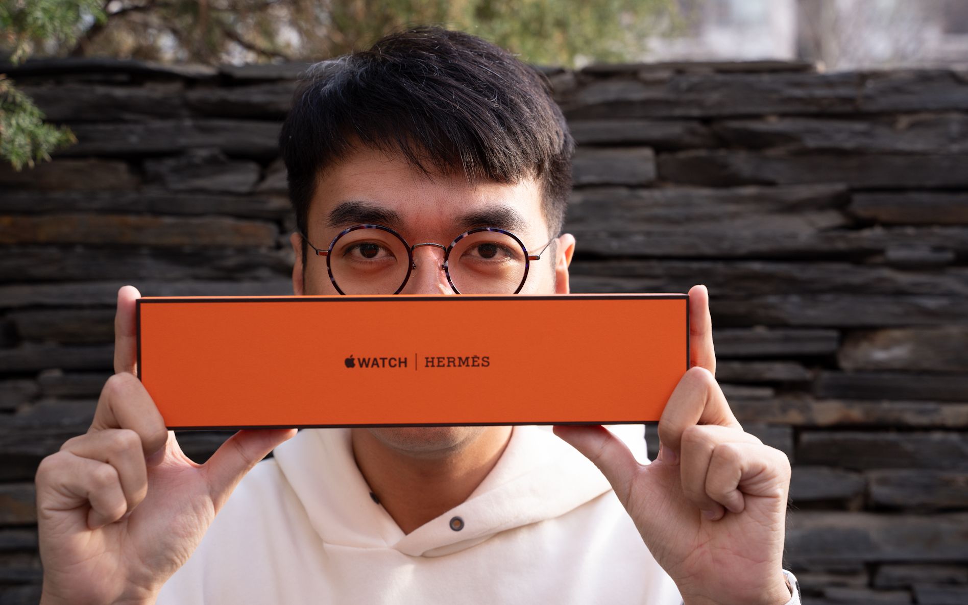 【小泽】年轻人的第一个爱马仕 以及Apple Watch的表带横评