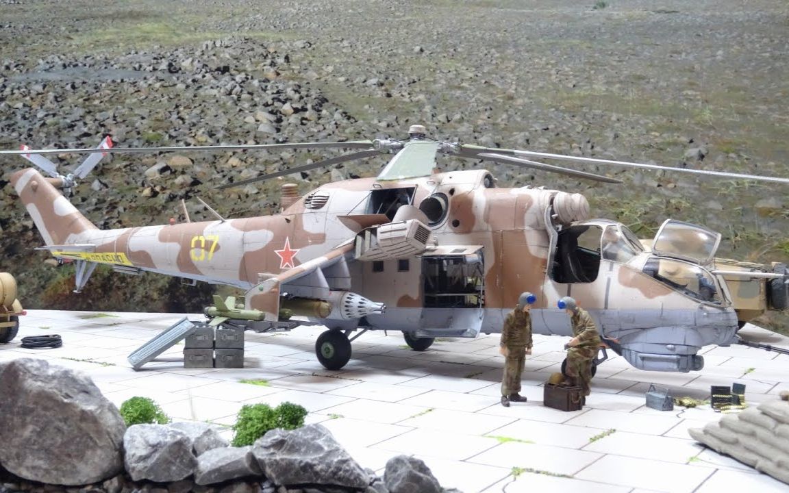 【纸模制作】Mi-24D直升机纸模,HALINSKI厂出品,YouTube转载...