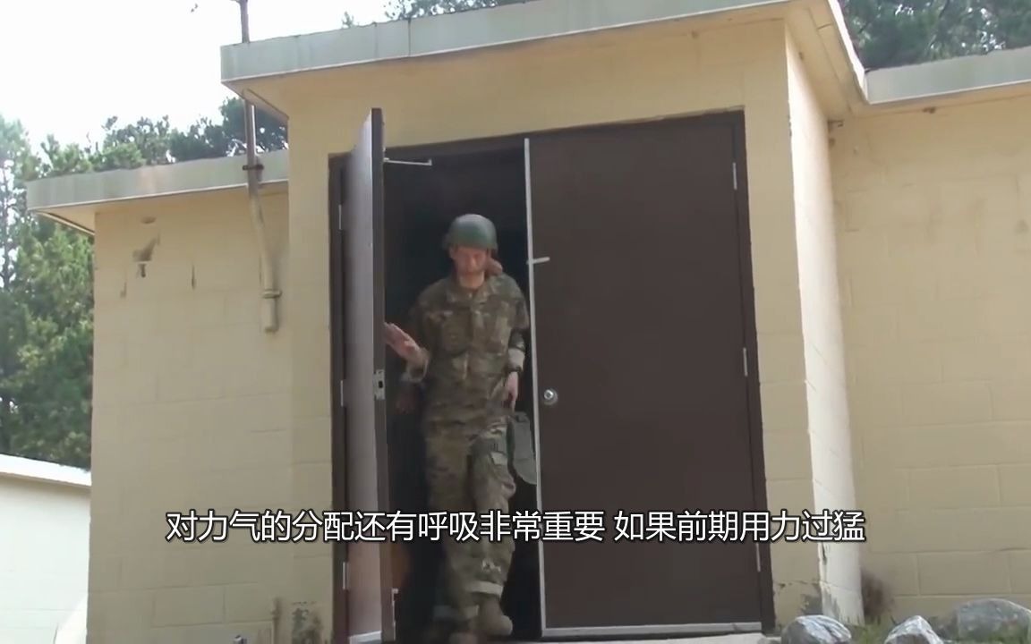 新兵做多少俯卧撑才算合格?老兵给出一组数据,网友:太难了