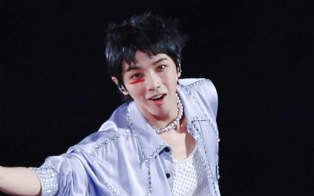 【湖南卫视跨年演唱会】华晨宇舞台剪辑