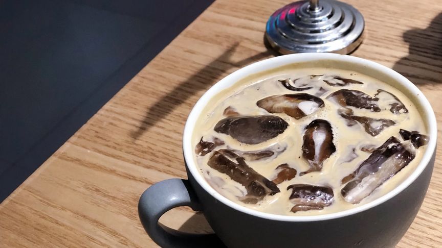 如何快速制作一杯咖啡?简单容易,味道不输咖啡店!