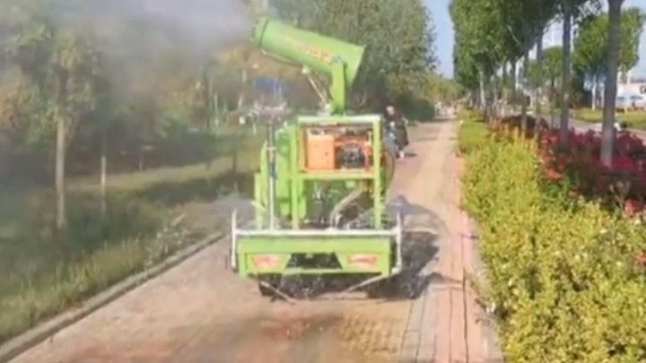 洒水车,小型洒水车