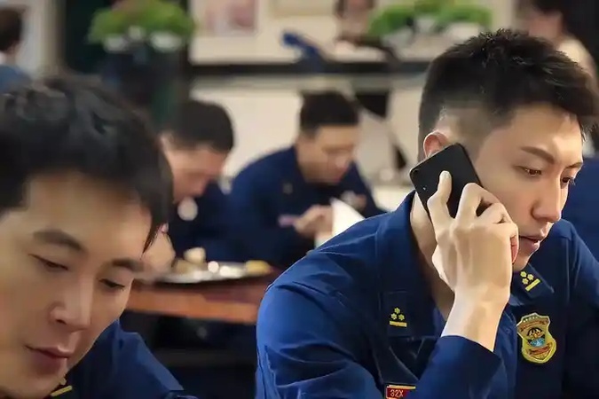 当年天津港爆炸多惨烈?因开发商一句谎言,25名消防战士白白牺牲