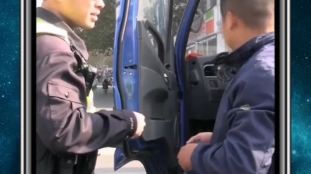 交警了解90后流动摊主难处后,免去400元6分处罚仅教育,人性化执法 为...