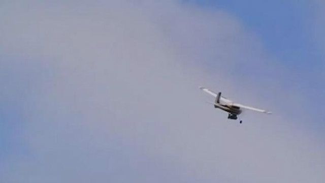 RC飞机模型导弹投射模拟