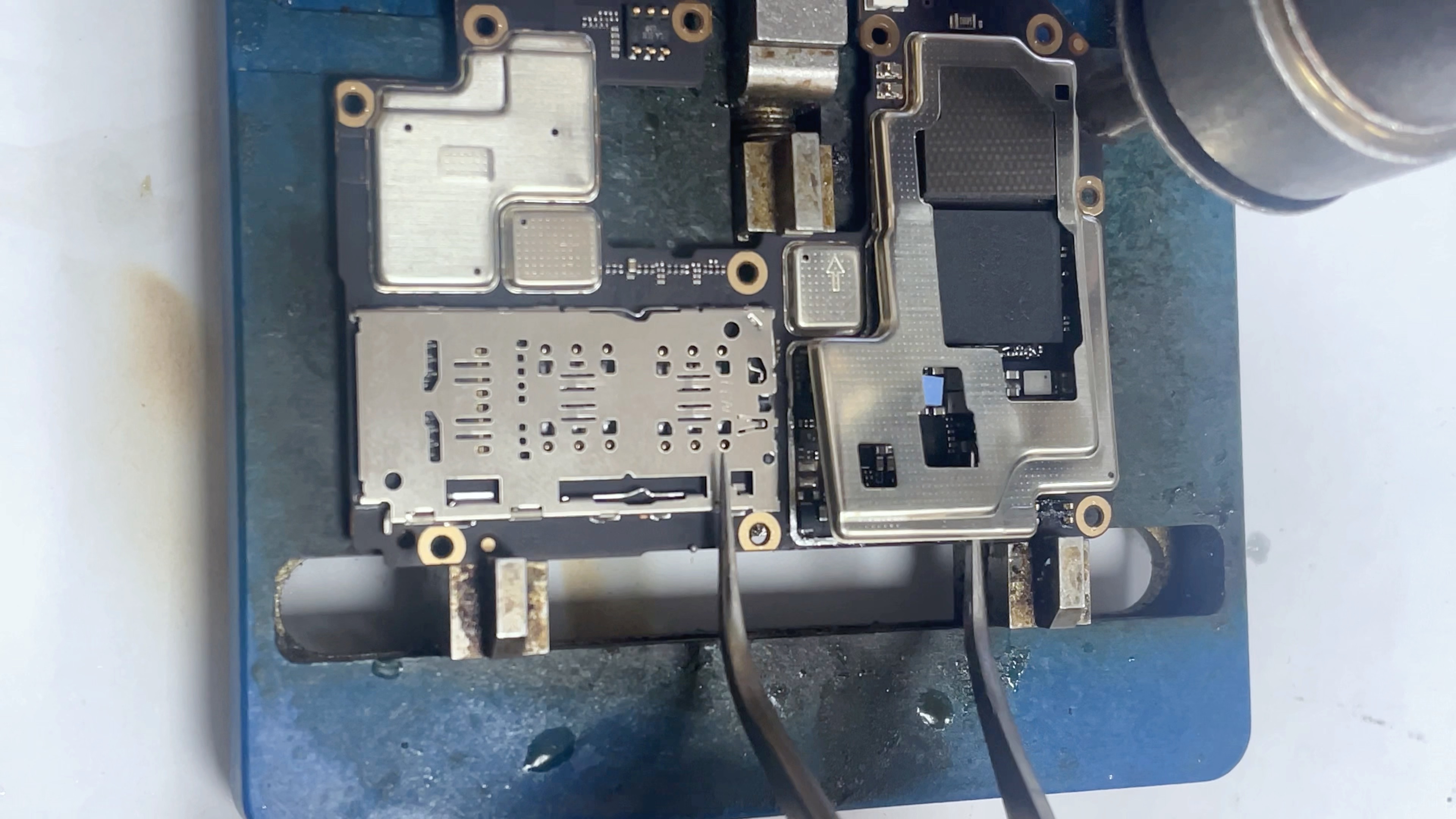 红米note9不开机维修