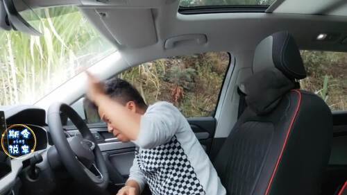 车子一键启动,好多司机做错了,斯令再演示操作一次请记住!