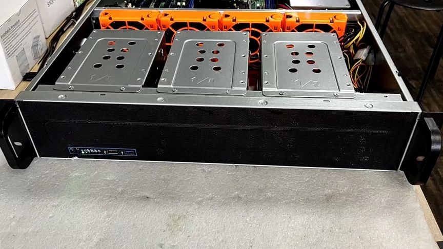 4000不到就可以买到12核24线程的2u机架式erp/数据库多用途服务器