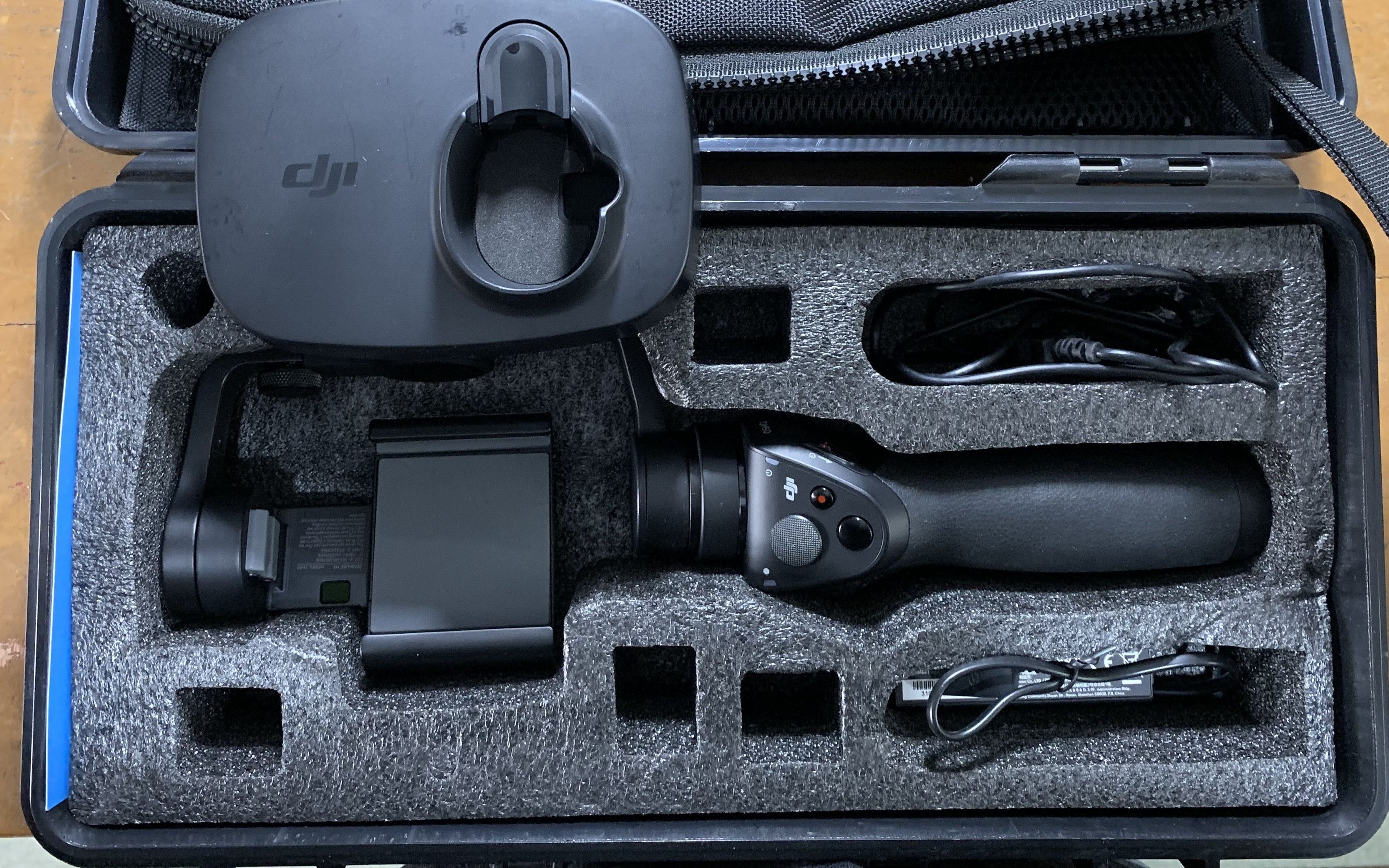 首次接触大疆OSMO Mobile手持云台是怎样的体验