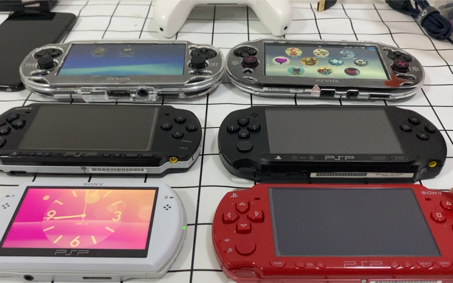 索尼全系列掌机推荐介绍!游戏机不会被限制!而且没有网游危害大!适合...