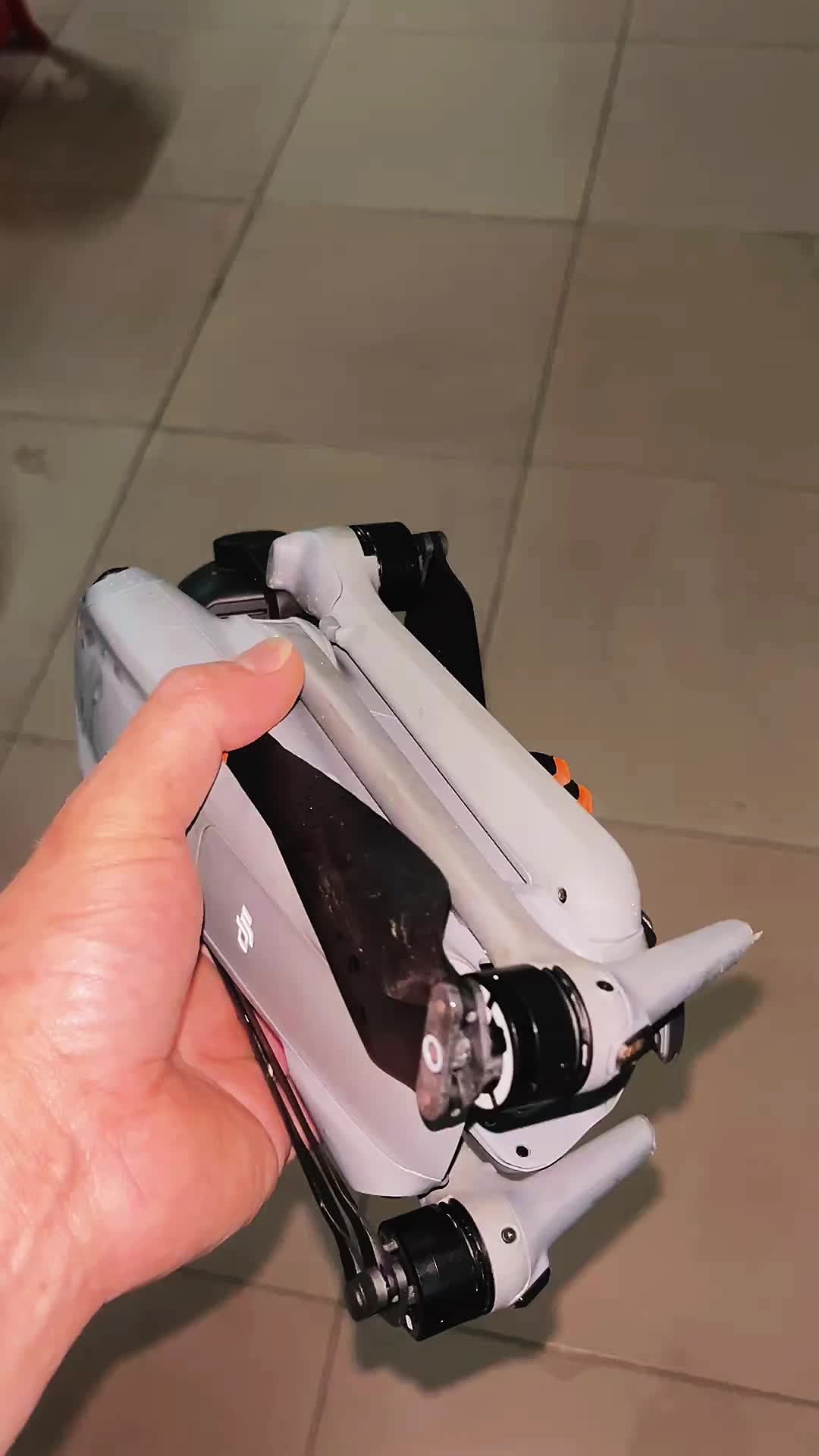 退坑了#无人机新规 #大疆无人机 #air3s