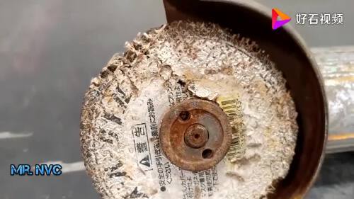 技术强大,破损切割机也能修复如新。mp4