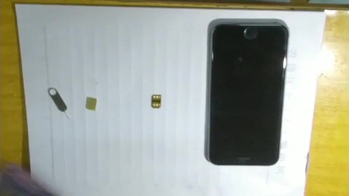 iPhone卡贴安装方法