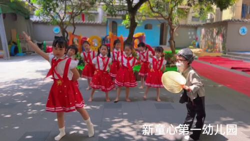 演出前的最后彩排期待宝贝们精彩表演
