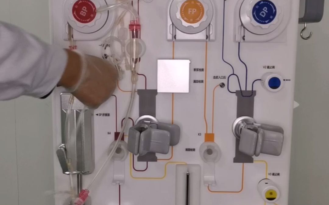 7、DX-10血液净化机-持续血液滤过动脉端管路安装