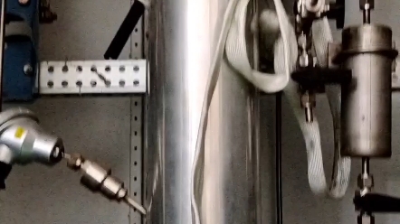 远怀实业——不锈钢精馏塔