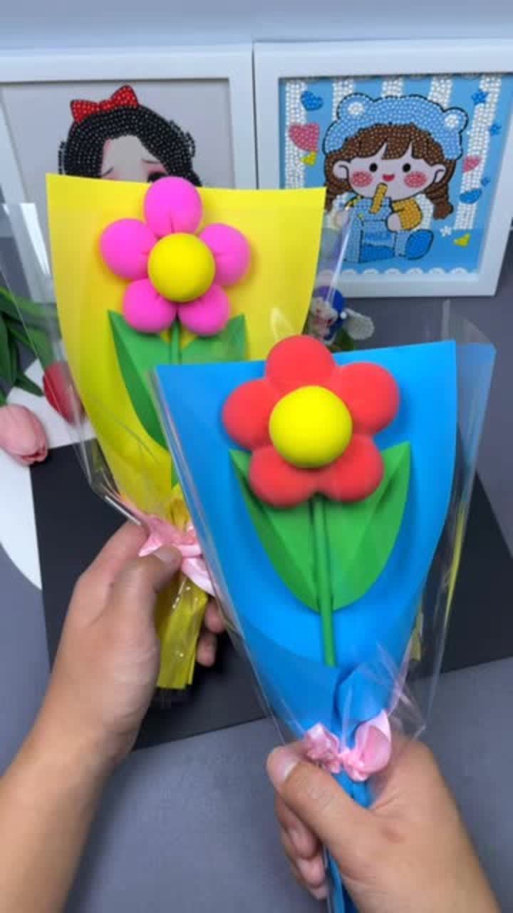 简单好看的粘土花来喽 快点做一个送妈妈吧