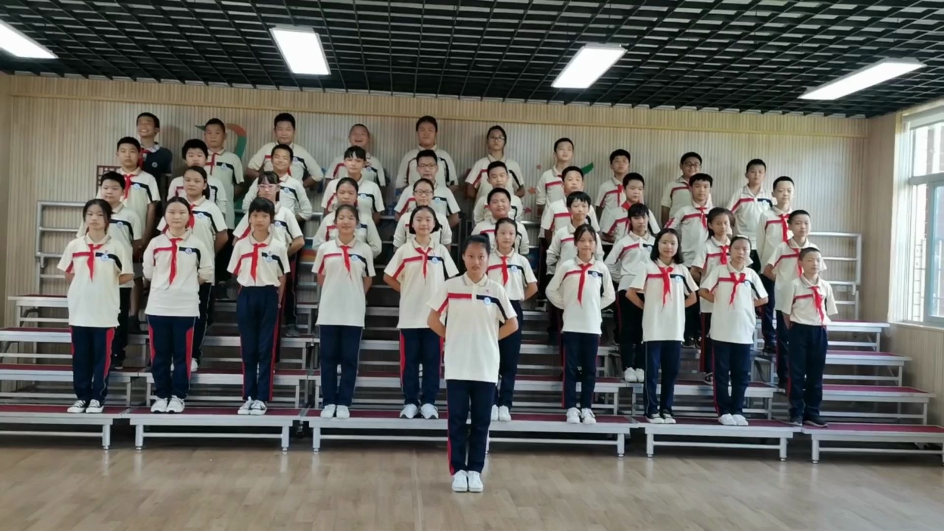 《小学生日常行为规范歌》