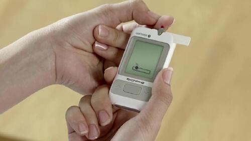 血糖仪怎么选?3分钟搞懂不同测糖原理,别再花冤枉钱!