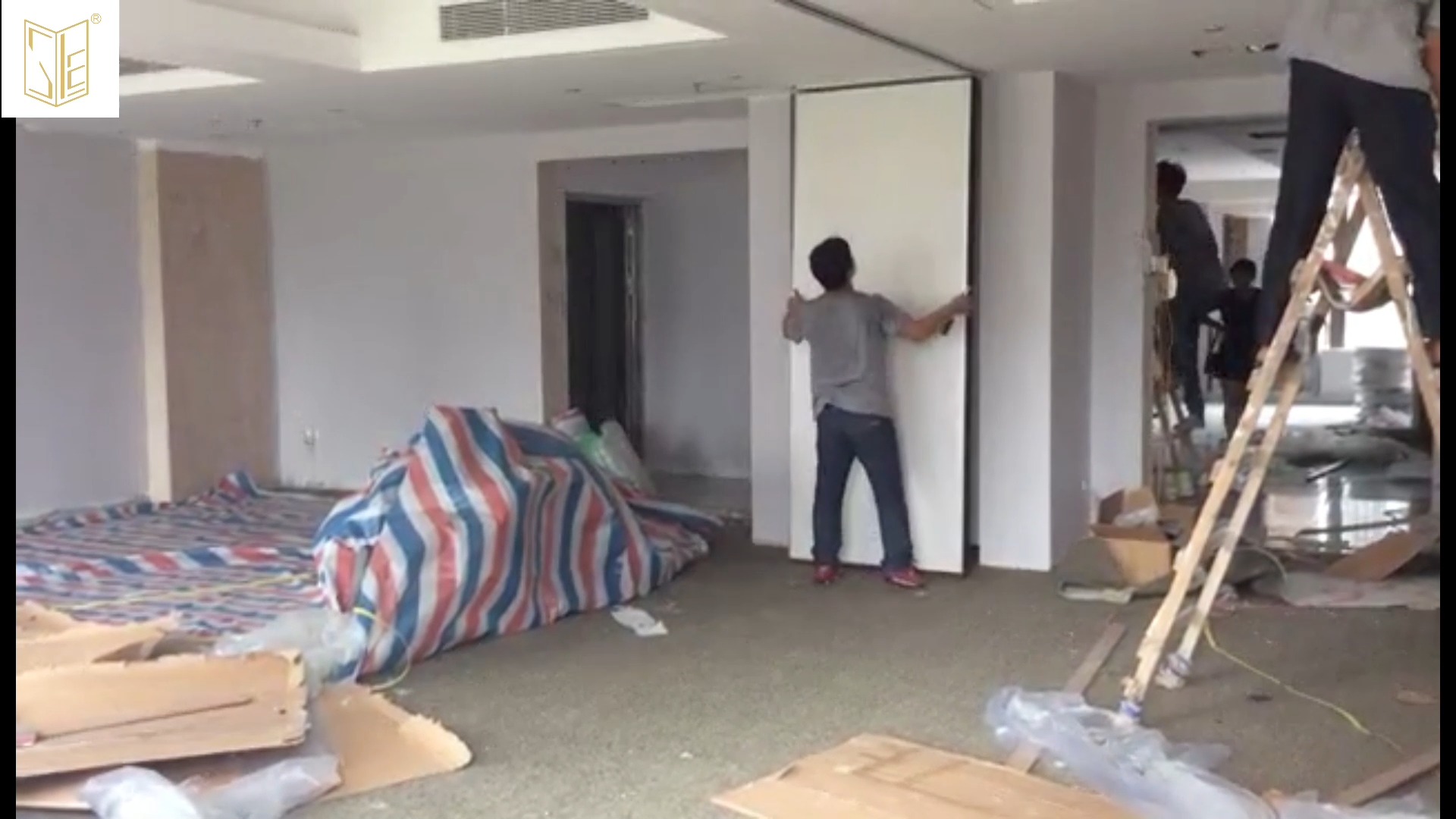 移动隔断墙,一个人可以推动隔板形成隔墙#活动隔断#隔断源头厂家