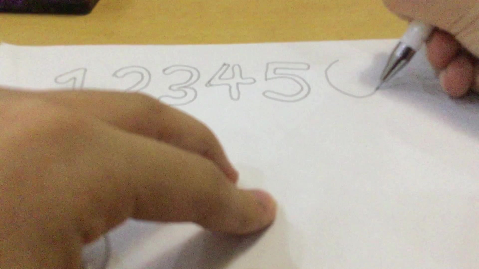 数字写的很好 一写空心字就泡汤?今天酷喵哥来教你咋么写空心字!