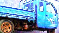 1999年出厂的时风三轮车,老师傅手摇一把启动,声音依然清脆