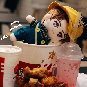 螺蛳粉味小表妹 