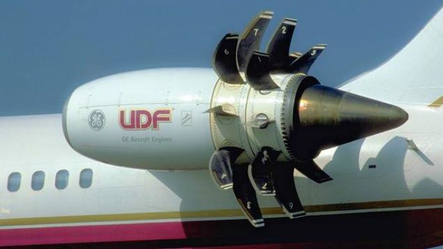 航空燃气涡轴涡桨发动机的特点