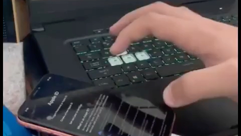 ...将于下周为A12设备推出Hello界面激活绕过,支持xs、xr、xsmax系列