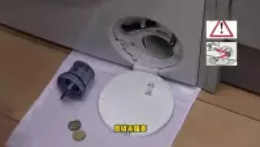 家庭滚筒洗衣机排水泵如何清洗方法教程视频
